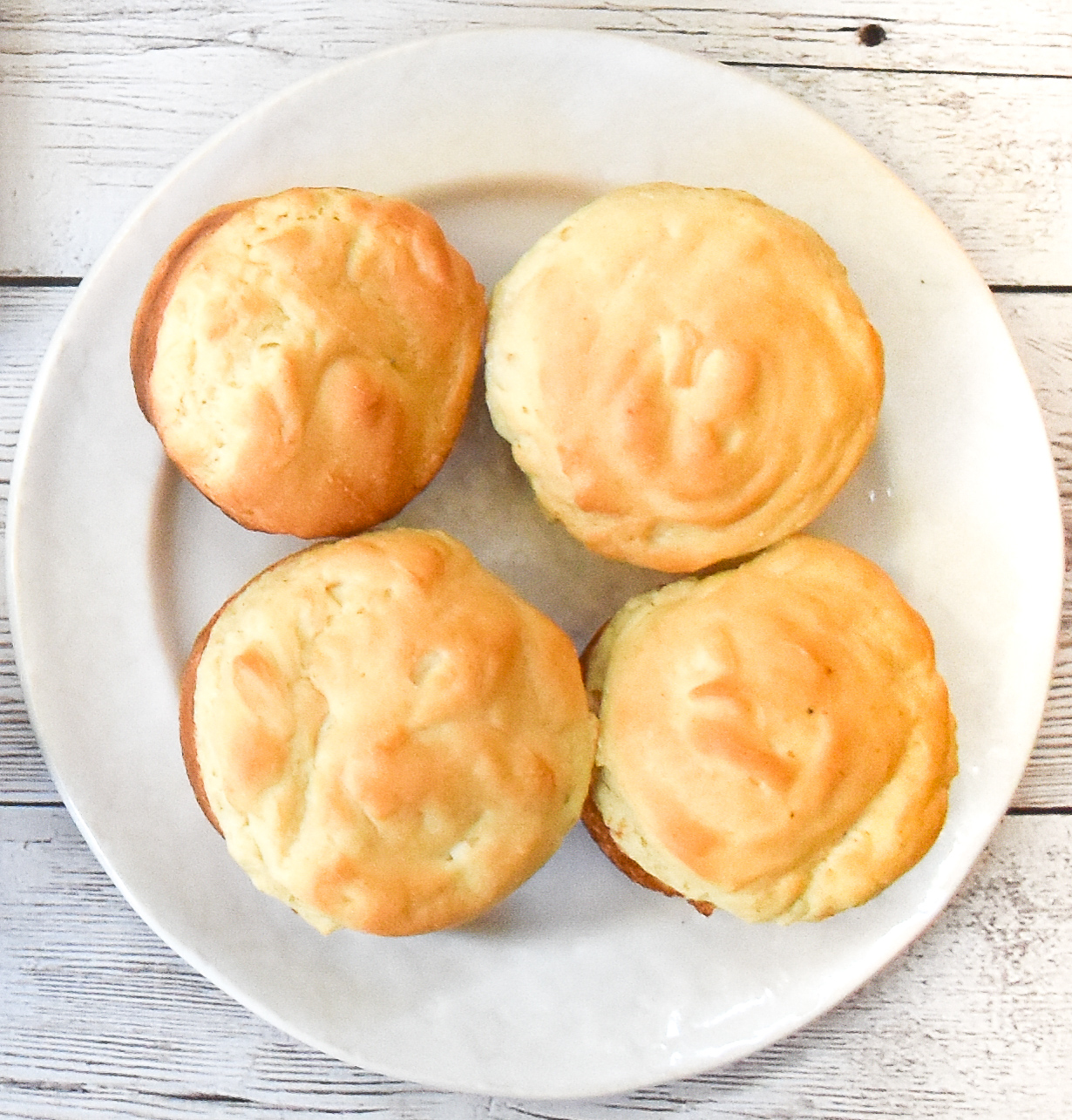 Delicious & Easy Low-FODMAP Traditional Dinner Rolls Recipe; Gluten ...